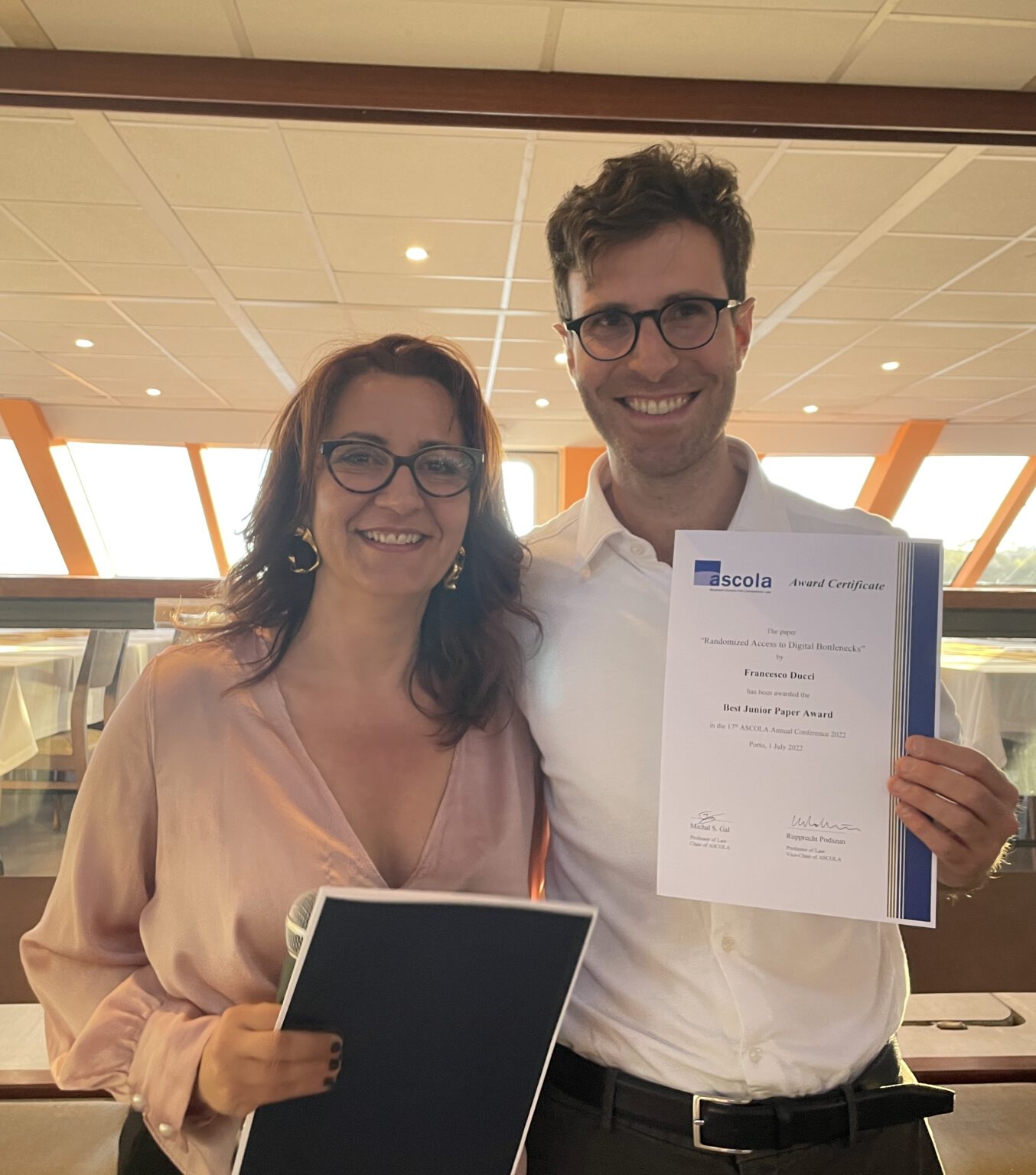 Francesco Ducci wins Best Junior Paper Award 2022 – ASCOLA